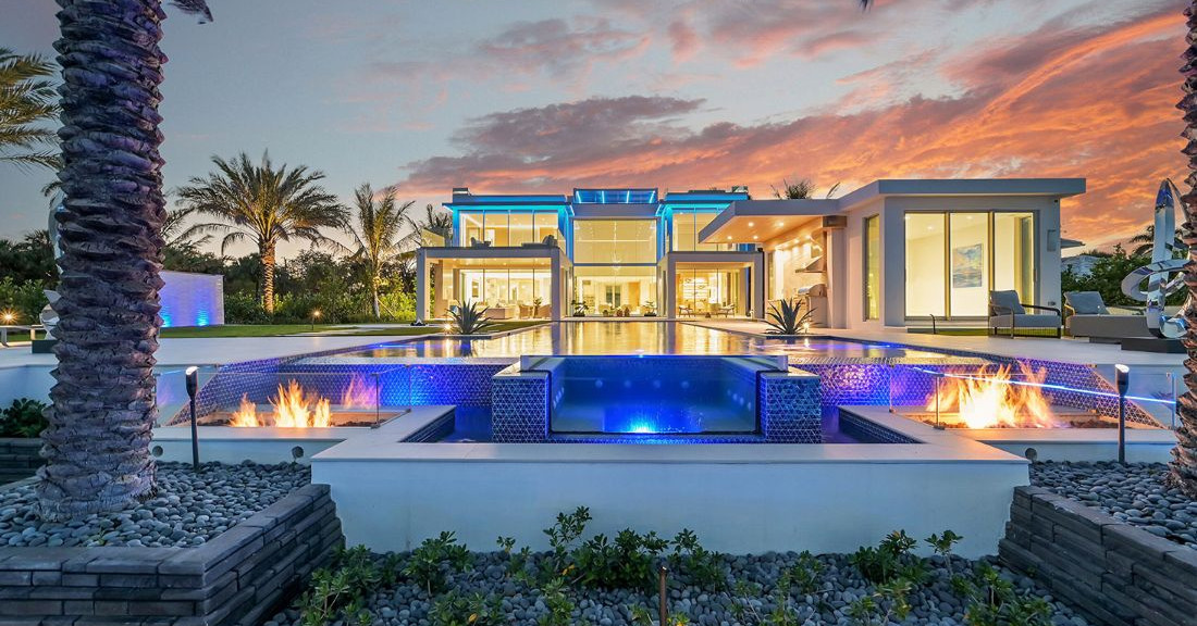Lighting Up The Lagoon | Smart Home Inspiration | CEDIA
