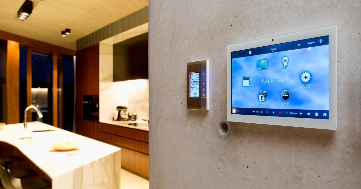 Guide to Choosing the Best Smart Home Controller | CEDIA