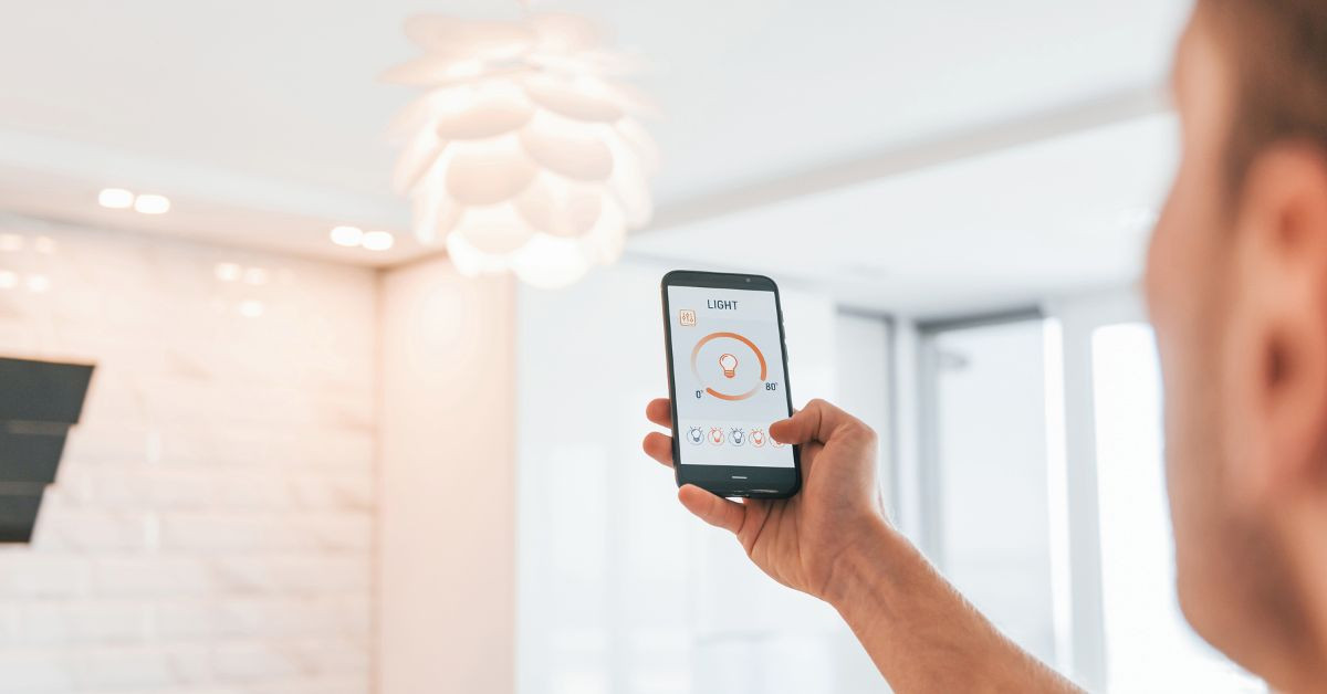 Are Smart Bulbs Safe? What Homeowners Should Know | CEDIA